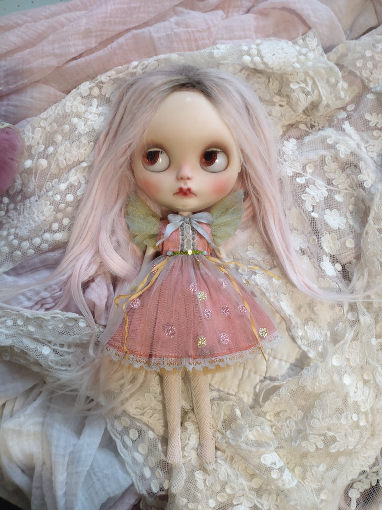 Bubble Wand - A dress for Blythe – ThePumpkinbelle